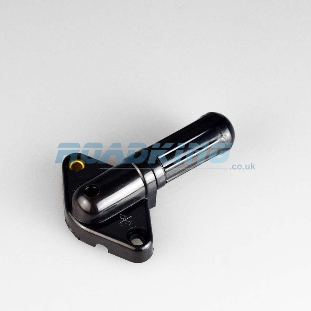 Hella Plug & Socket - 12 / 24 Volt | ROADKING.co.uk